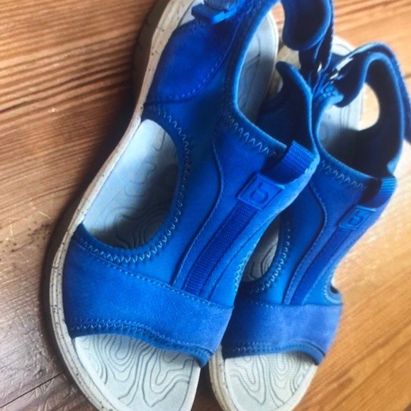 Bionica | Shoes | Bionics Niagra Blue White Velcro Sandals | Poshmark